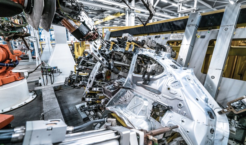 Servo-pneumatic and electric drive solutions for welding guns | Festo GB